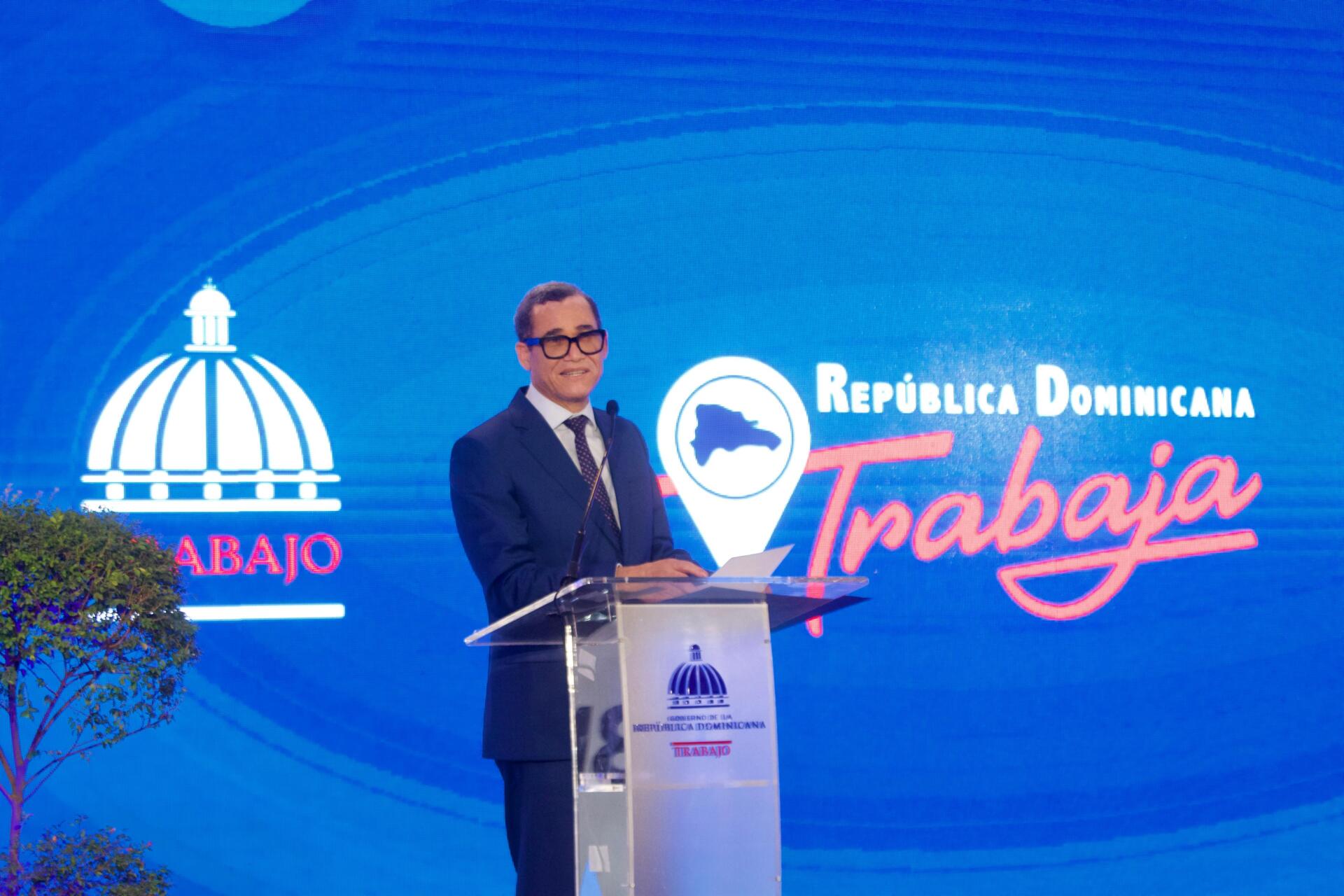 Ministerio de Trabajo presenta programa de tres meses pagados para ...
