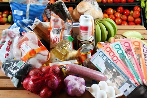 Canasta familiar se encarece y golpea diferente según el bolsillo
