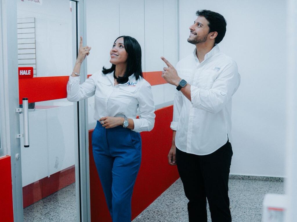 Fundación GBC y politécnico inauguran simulación de farmacia