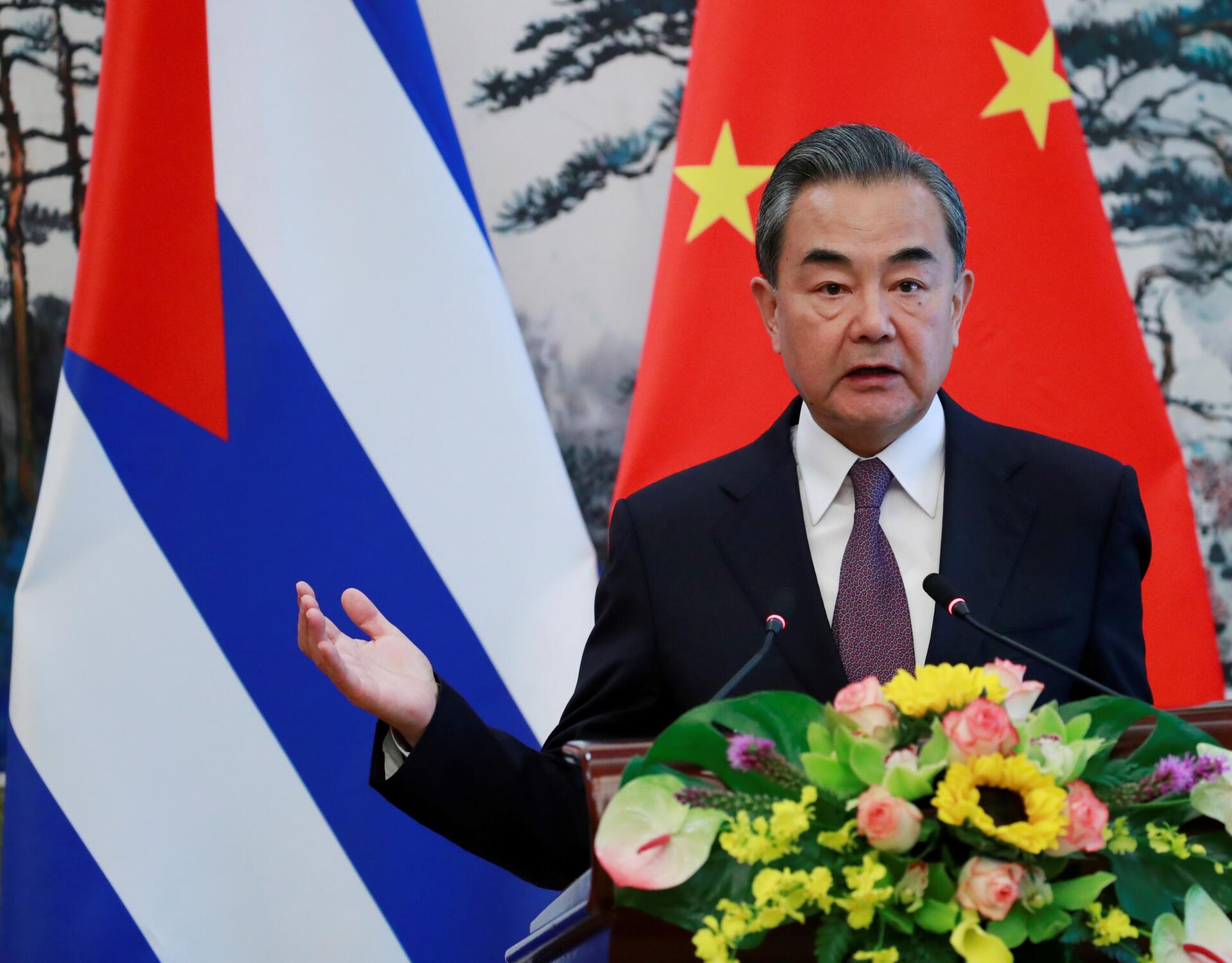 China promete apoyo y asistencia a Cuba dentro de sus límites