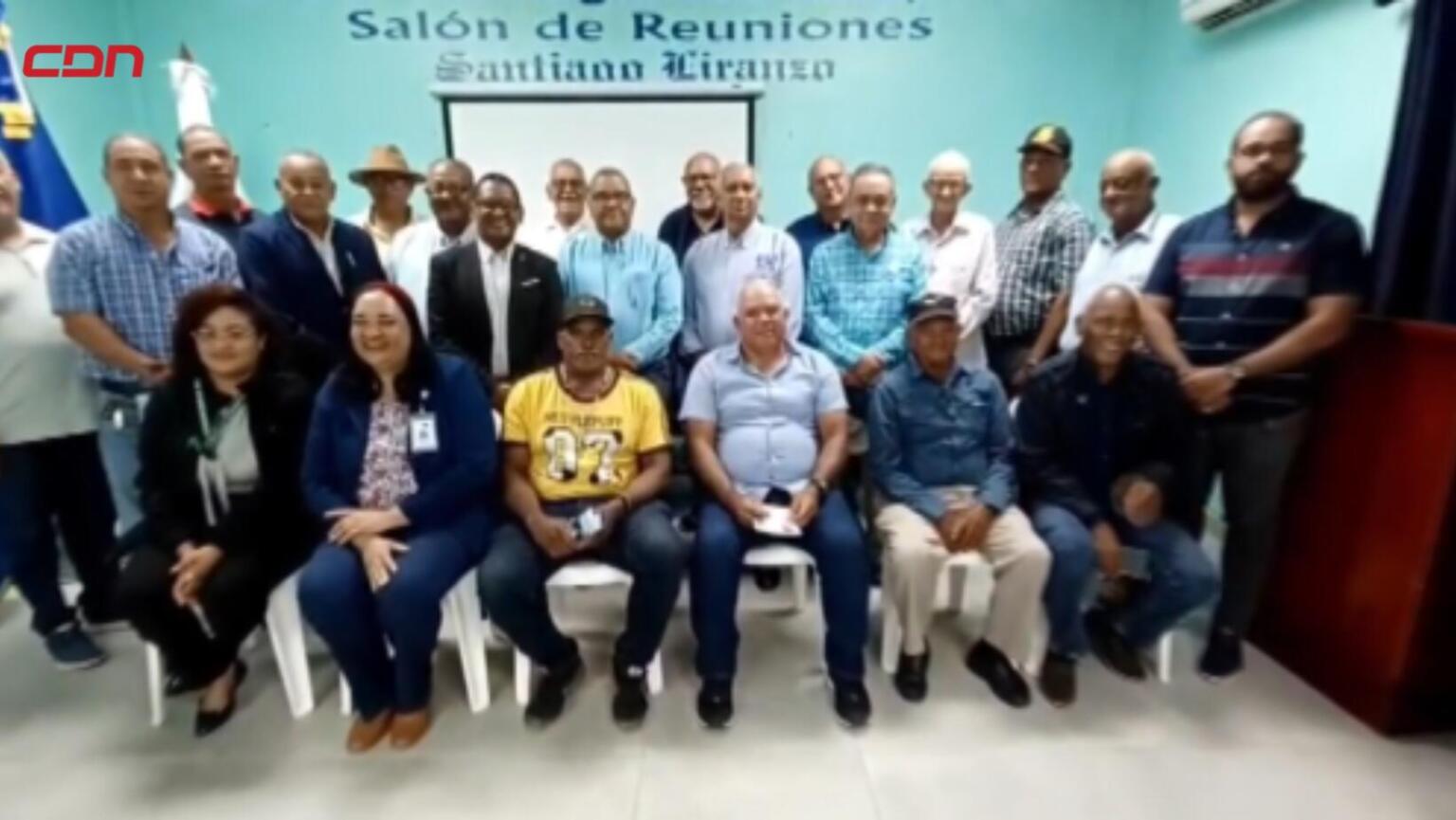 UASD Mao y Junta de Regantes firman acuerdo