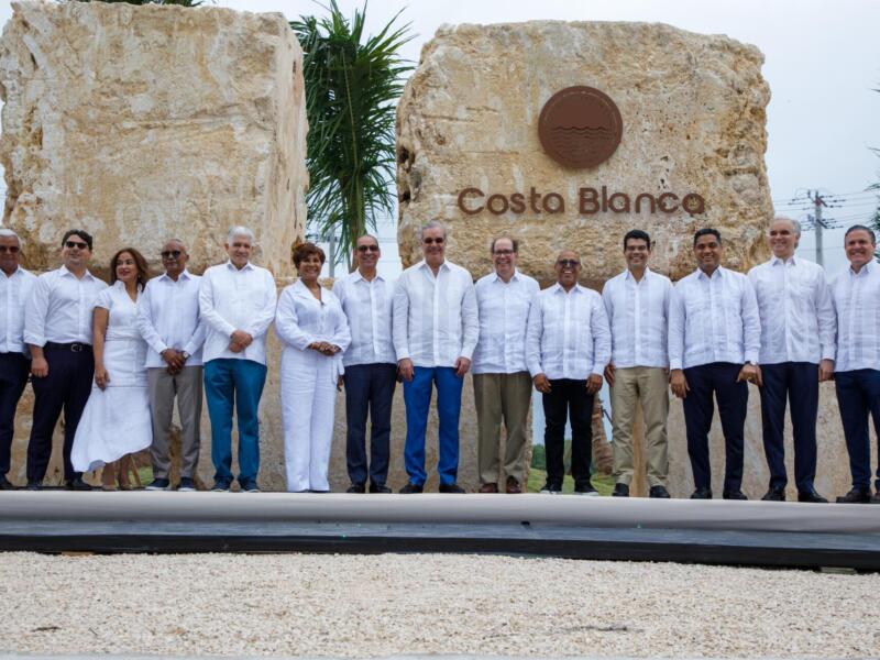 Abinader anuncia transformación de Boca Chica