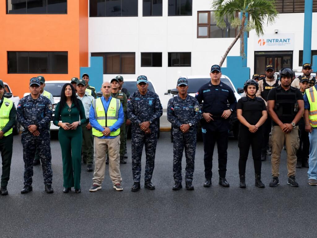 Intrant lidera mayor operativo de paradas de motocicletas