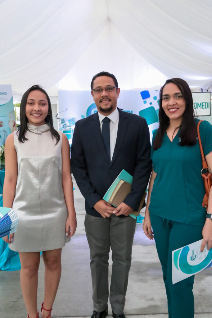 Inauguran centro renal y de especialidades médicas