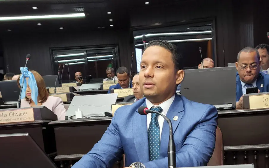 Elias Matos: Exfuncionarios y actuales que se equivoquen hay que darle duro