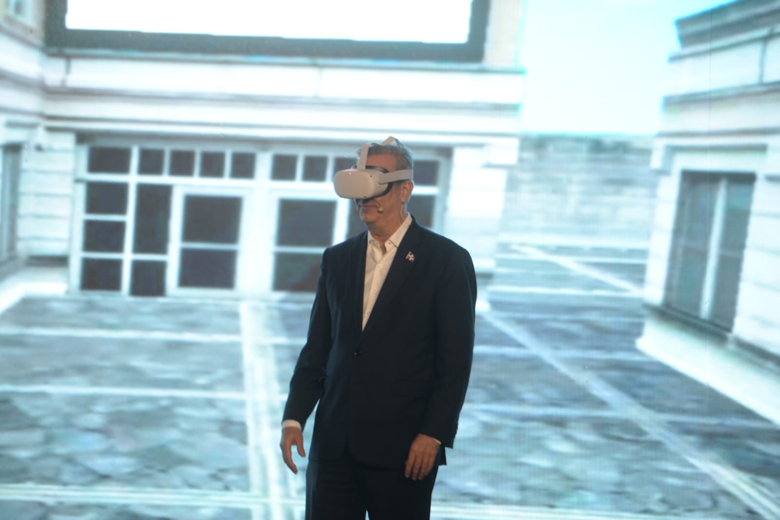 Abinader encabeza lanzamiento de Metaverso RD creado por ITLA