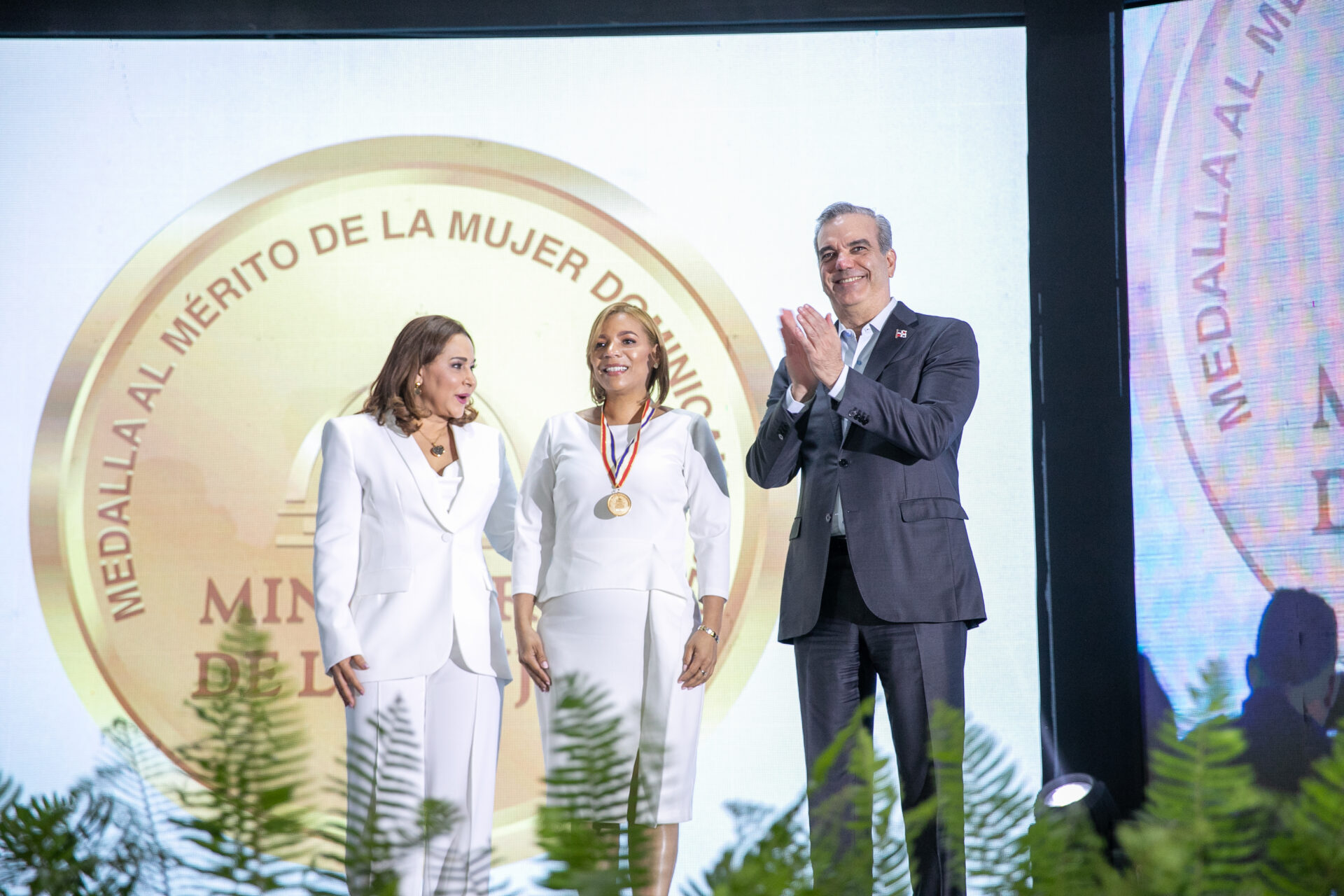 Mirna López: “Entregarme a Dios me ha ayudado a cumplir mis sueños”