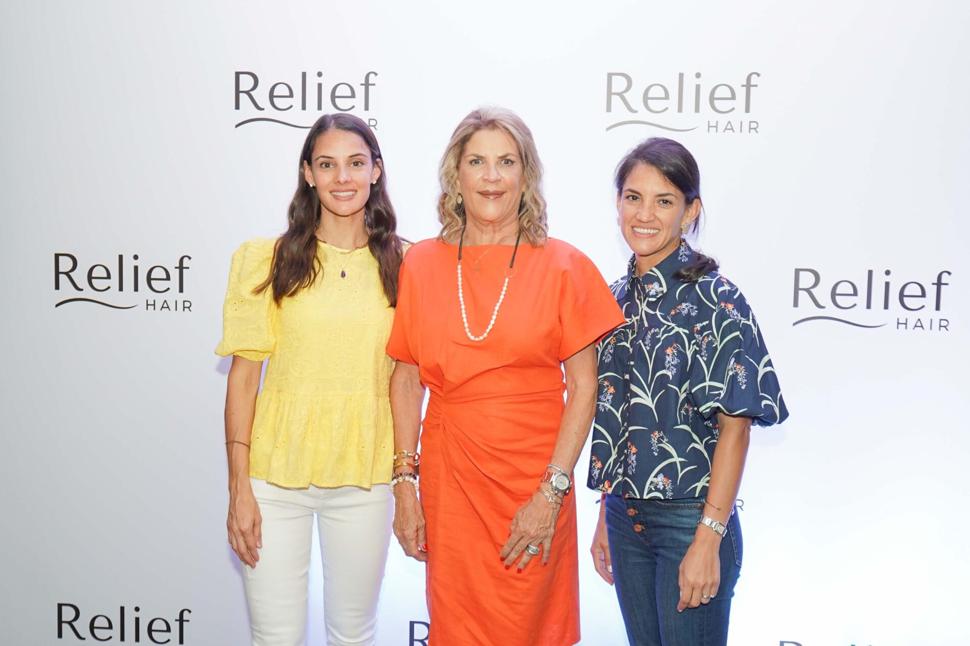 Relief introduce técnica de trasplante capilar