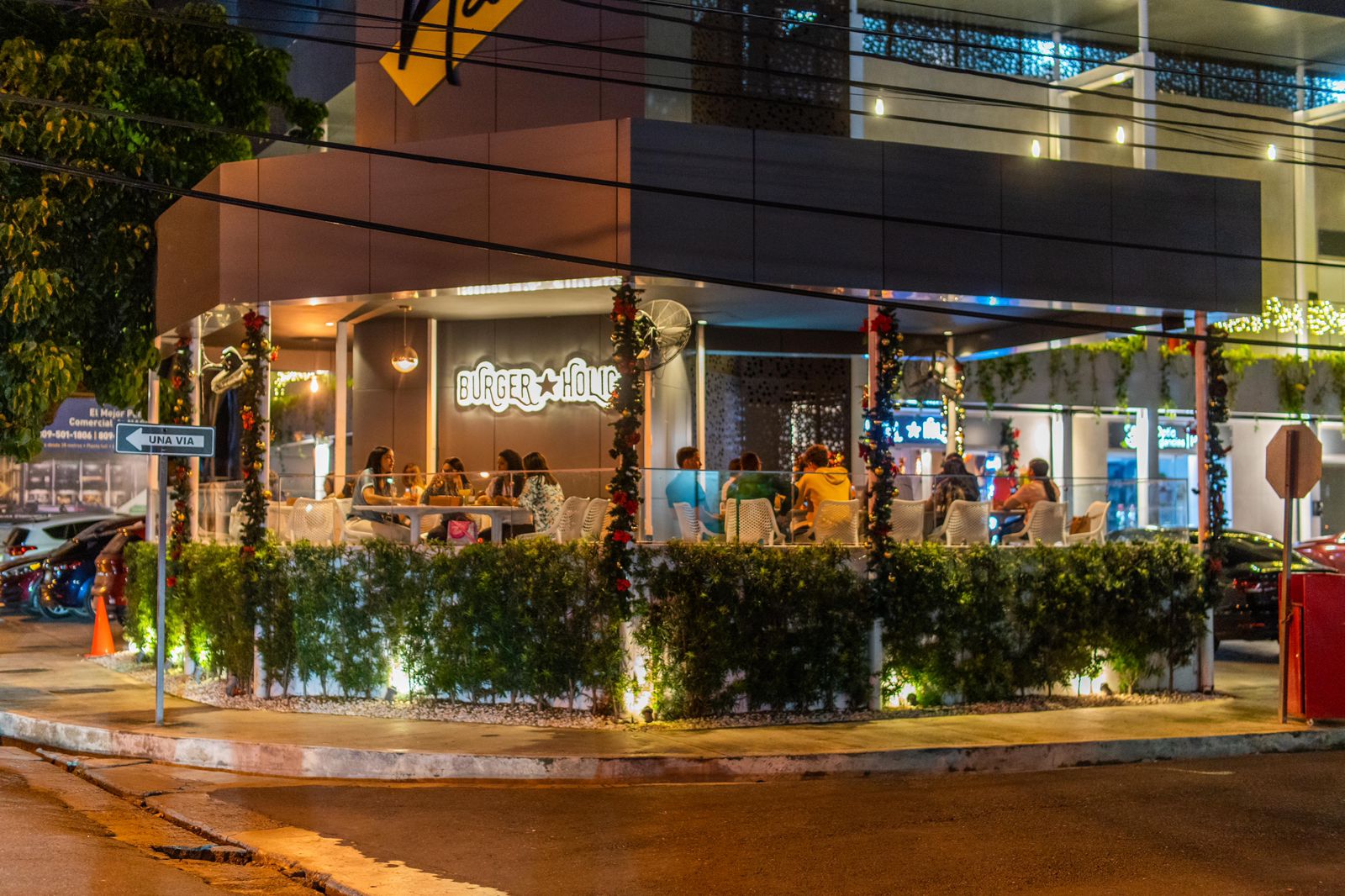 Burger Holic Street Food celebra 6to. aniversario