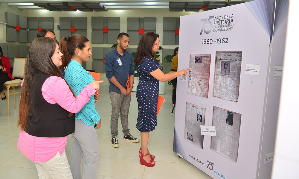 Portadas históricas de elCaribe son exhibidas en la UAPA - Periódico elCaribe