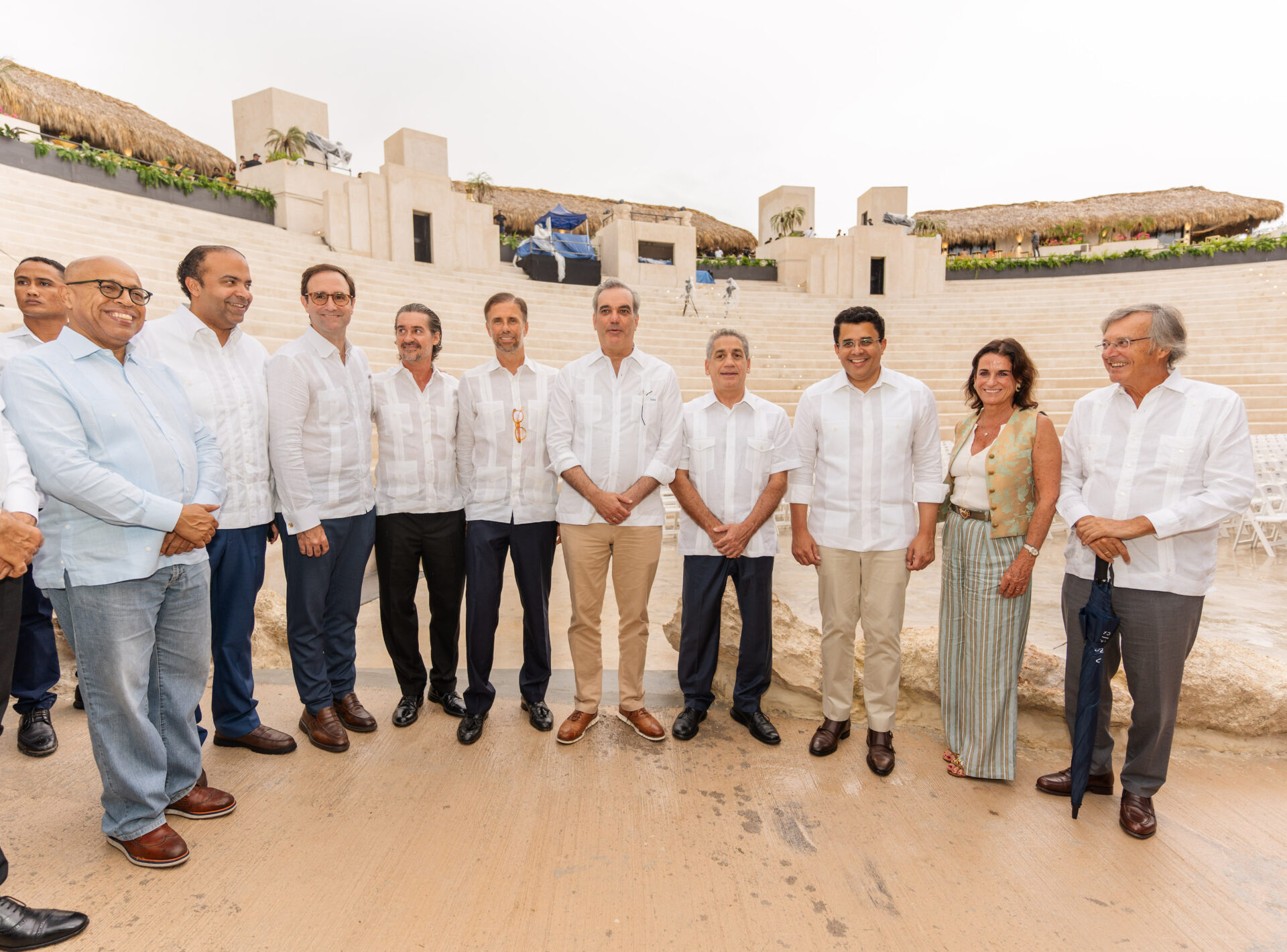 Abinader inaugura anfiteatro The Legend Arena del Dorado Park, en Cap ...