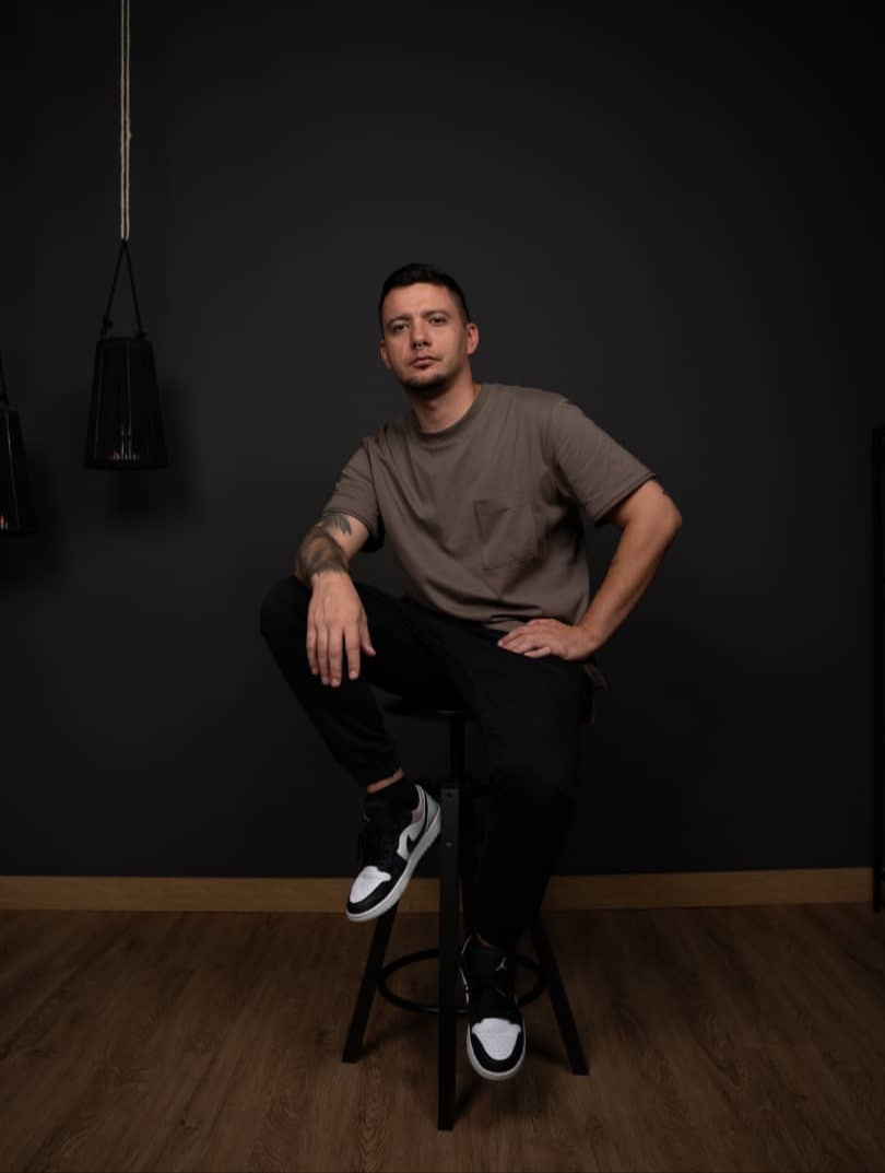 Adrián Rod se prepara para destacar en la industria del arte de New ...