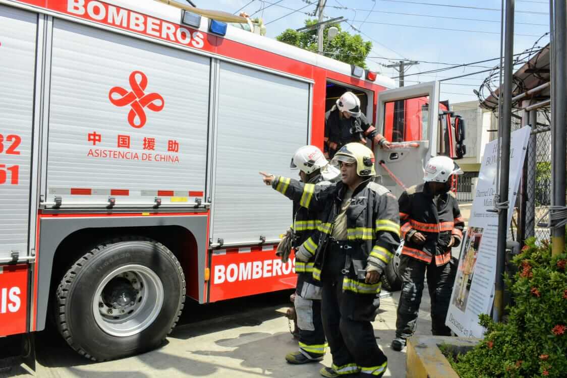 Fusionarán proyectos para crear Dirección Nacional Cuerpos de Bomberos