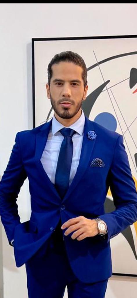 Patricio León junto a Isabel Allende, Mario Vargas Llosa, Soledad ...