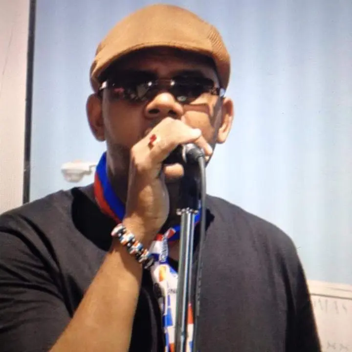 El Tenaz del merengue avanza con pasos firmes en su carrera