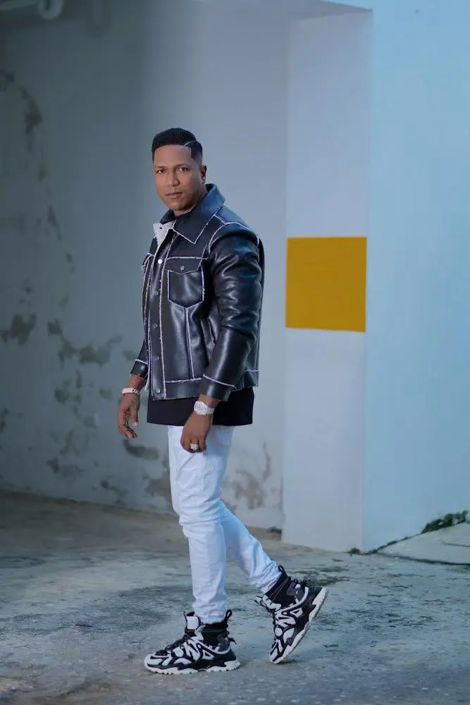 Alex Montero lanza su álbum “Notas