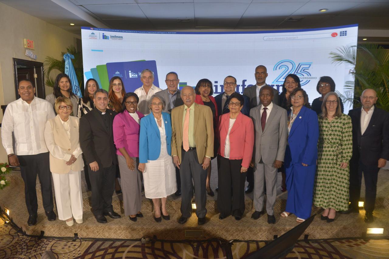 INAFOCAM cumple 25 años con avances en formación docente