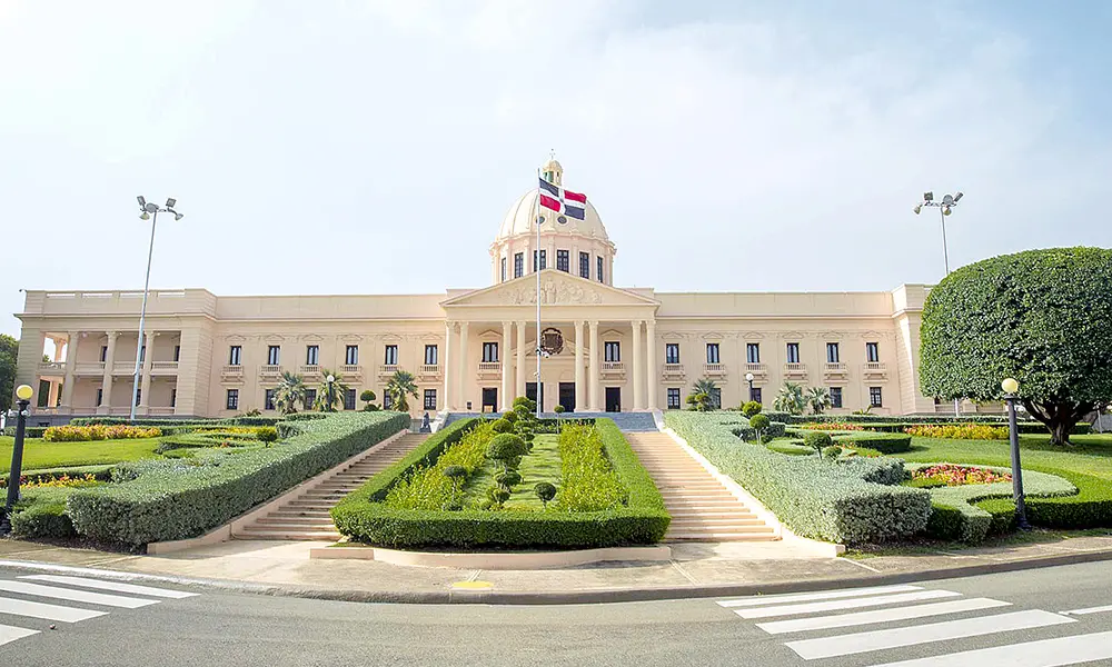 Ejecutivo ante la encrucijada con la Ley 225-20