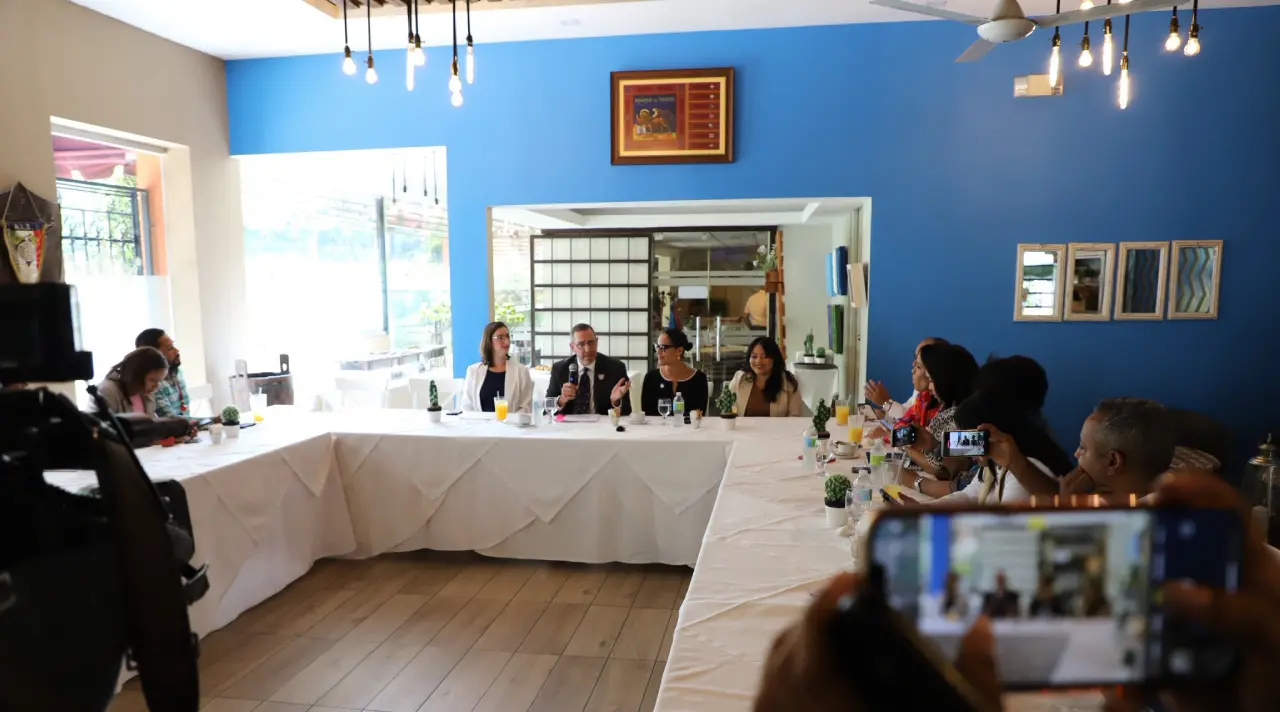 EE.UU. evalúa exigir garantía a dominicanos para otorgar visas