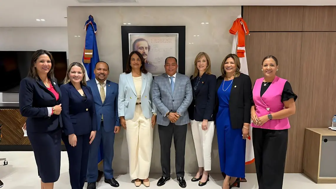 BANDEX y FEM acuerdan impulsar mipymes