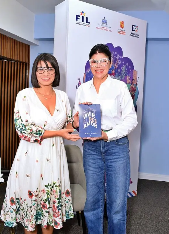 Bienetre Editorial realiza conversatorio sobre libro de Ana Simó en el ...