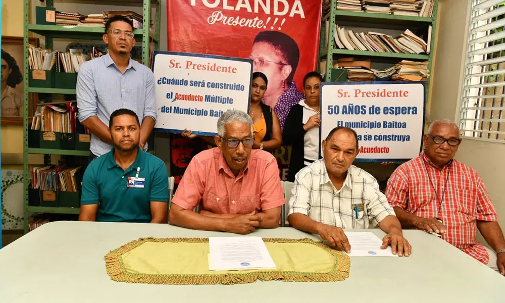 Baitoa denuncia lleva 50 años en espera acueducto - Periódico elCaribe