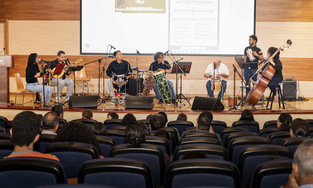Centro León: 22 años de pasión por la cultura | 10Noticias.com.do
