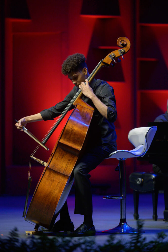 Johan Reyes, primer dominicano en la Escuela Reina Sofía
