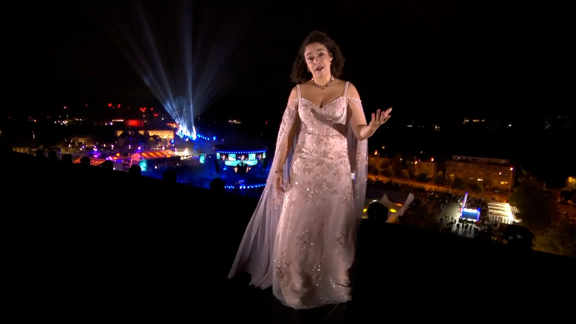 Video: Stephany Ortega en coronación del Duque de Luxemburgo