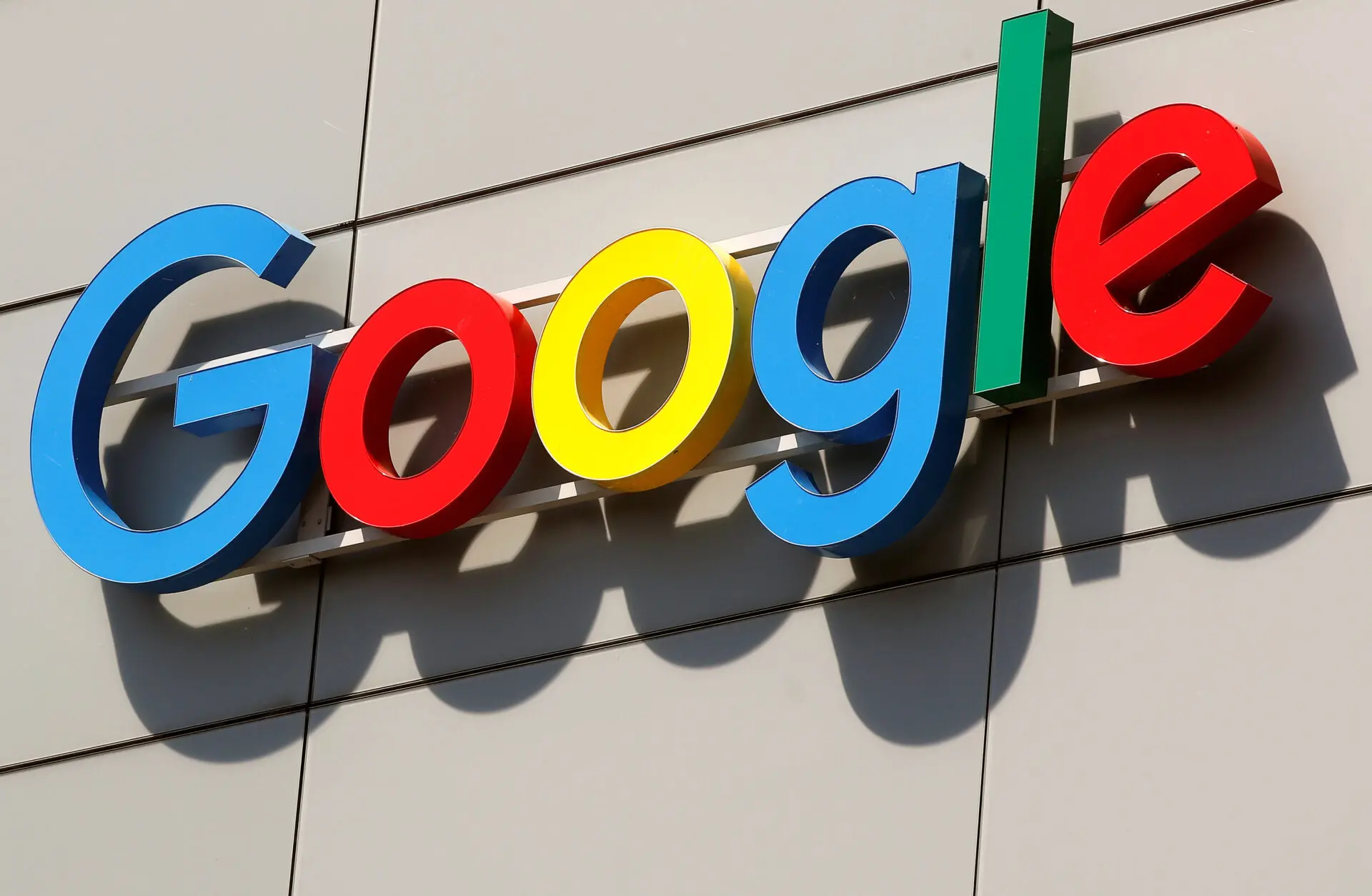 Google invierte 75 millones de dólares en el estudio A24