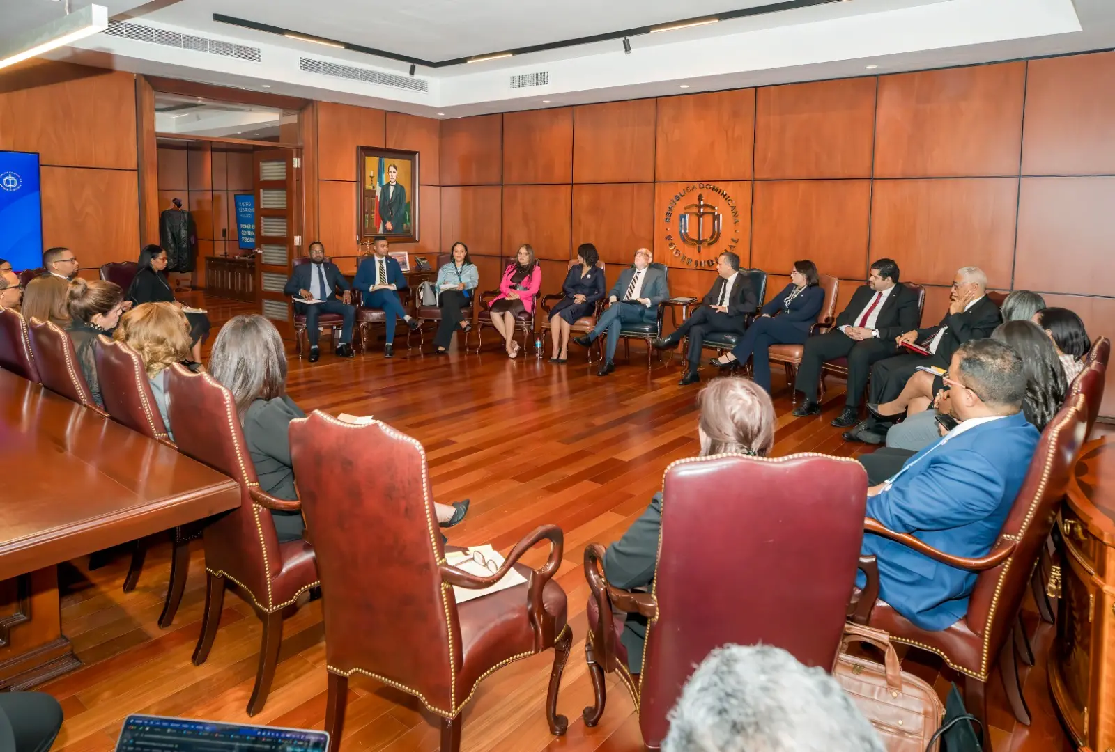 Poder Judicial pacta con Hacienda indexación salarial anual al sector